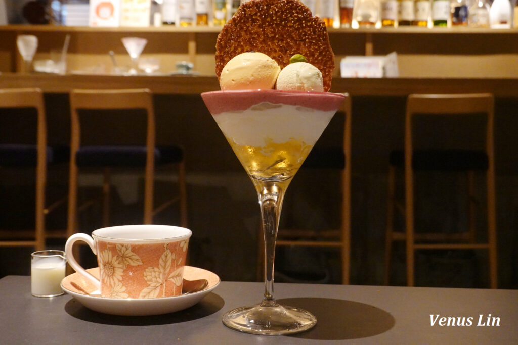 札幌夜聖代,人氣第一名的佐藤咖啡 Parfait, coffee, liquor, Sato - 跟著小V吃喝玩樂